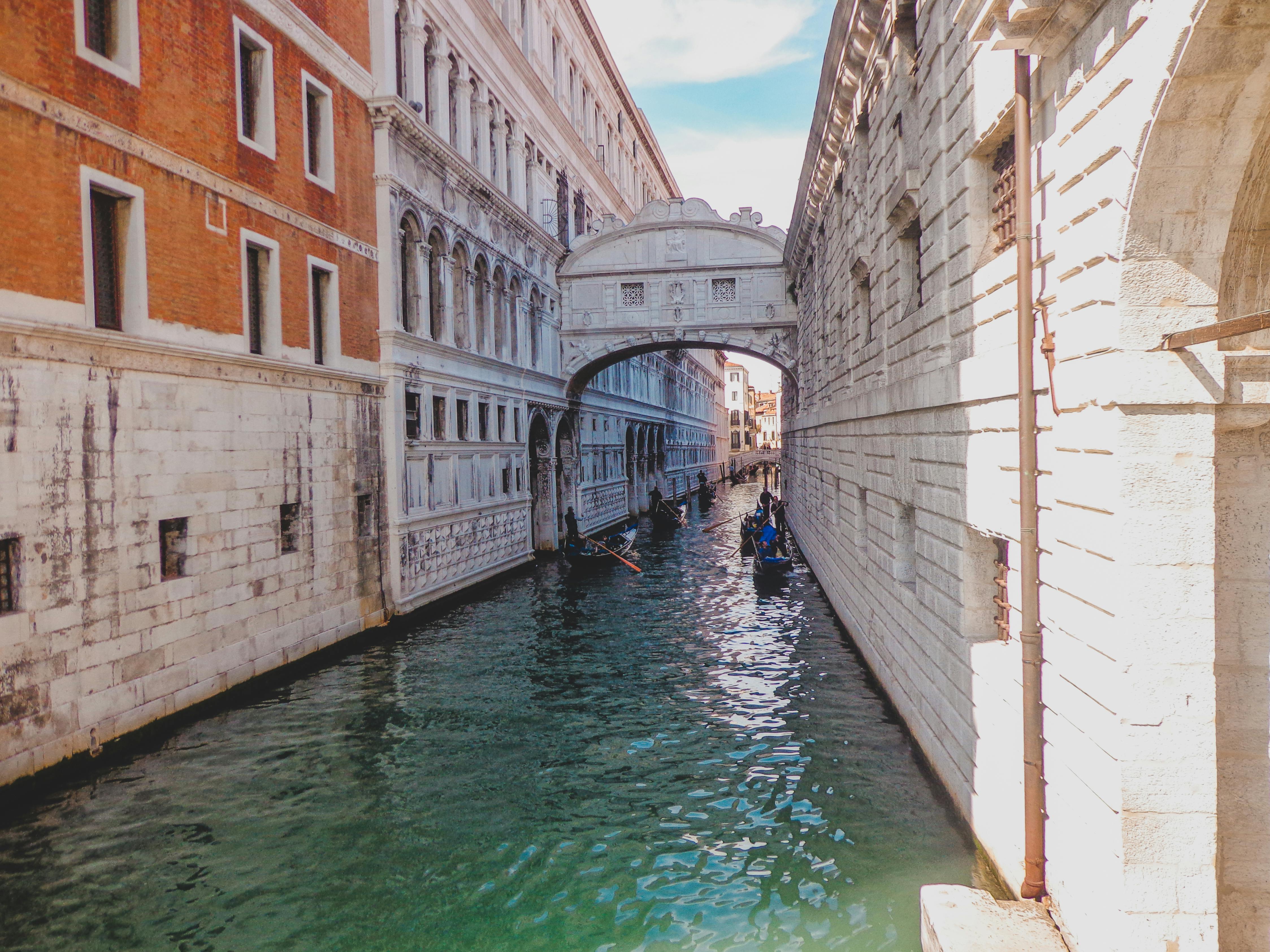 Gondola Ride In St Mark S Venezia Gondola